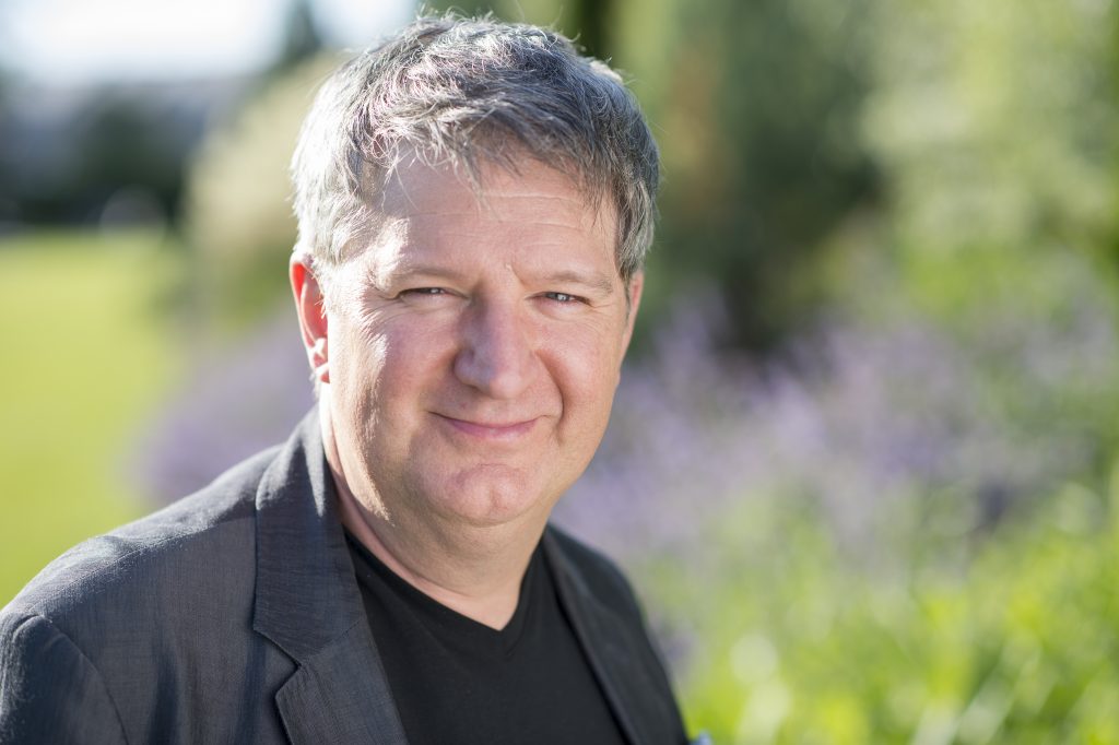 Benoît Brière, l’acteur-directeur artistique-producteur - Virage - Le ...