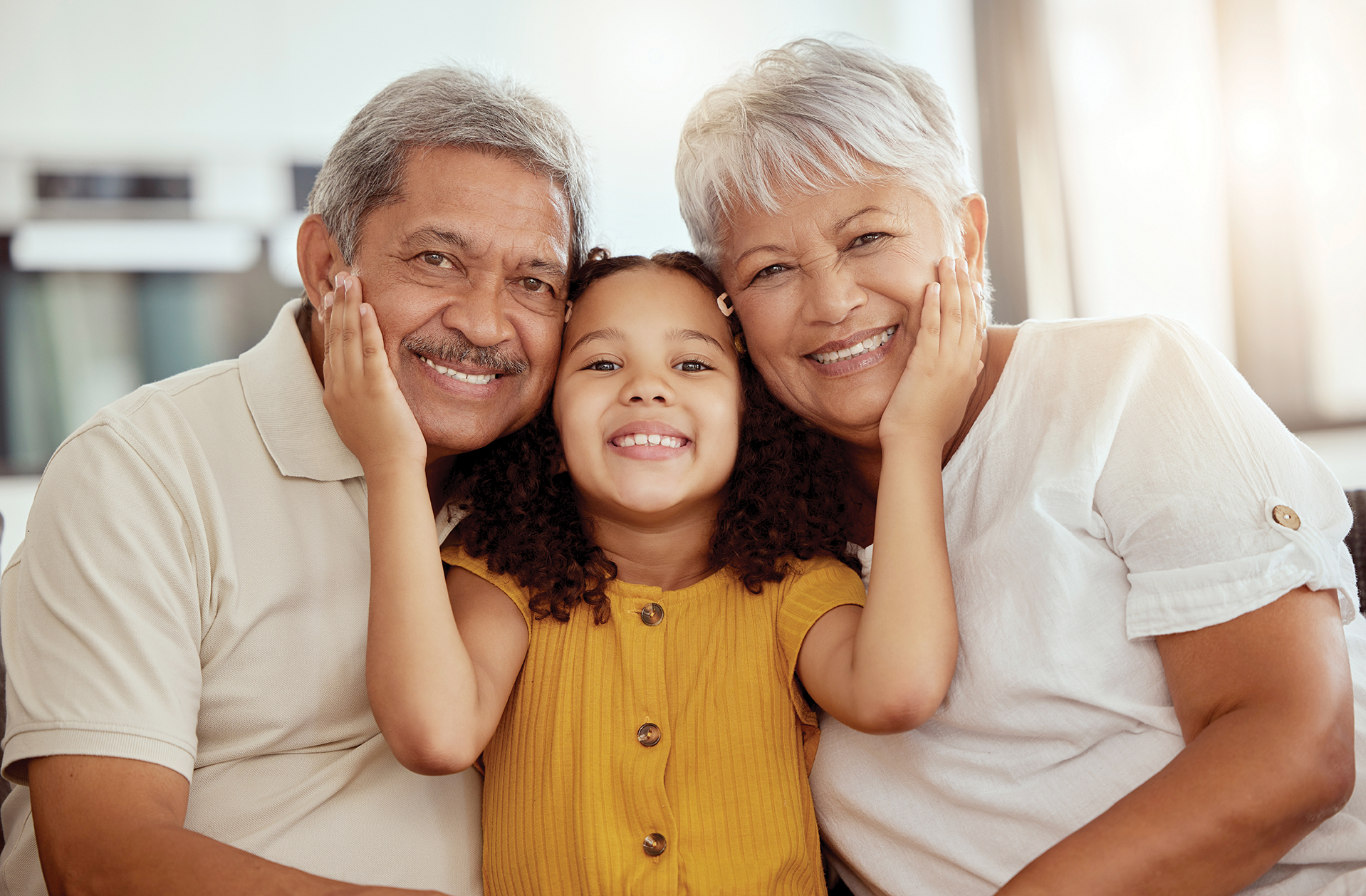 Grand-parent : un rôle important ! - Virage - Le magazine en ligne